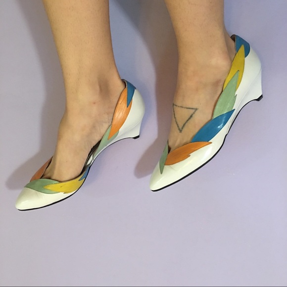 American Vintage | Shoes | Vintage White Leather Colorful Shoes | Poshmark